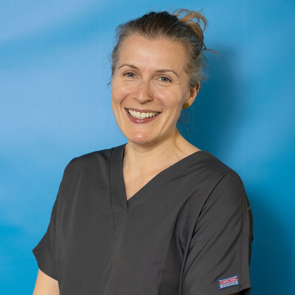 Emma Roberts - Bristol Vet Specialists